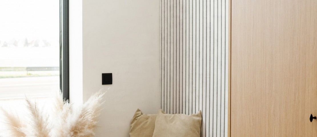 Lambris décoratif Maestro Latt Raw Concrete / Black - La Maison du Parquet